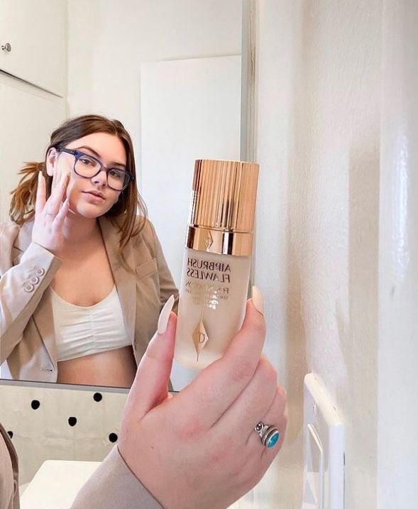 Nicole Marks (@kolimarksmedia )